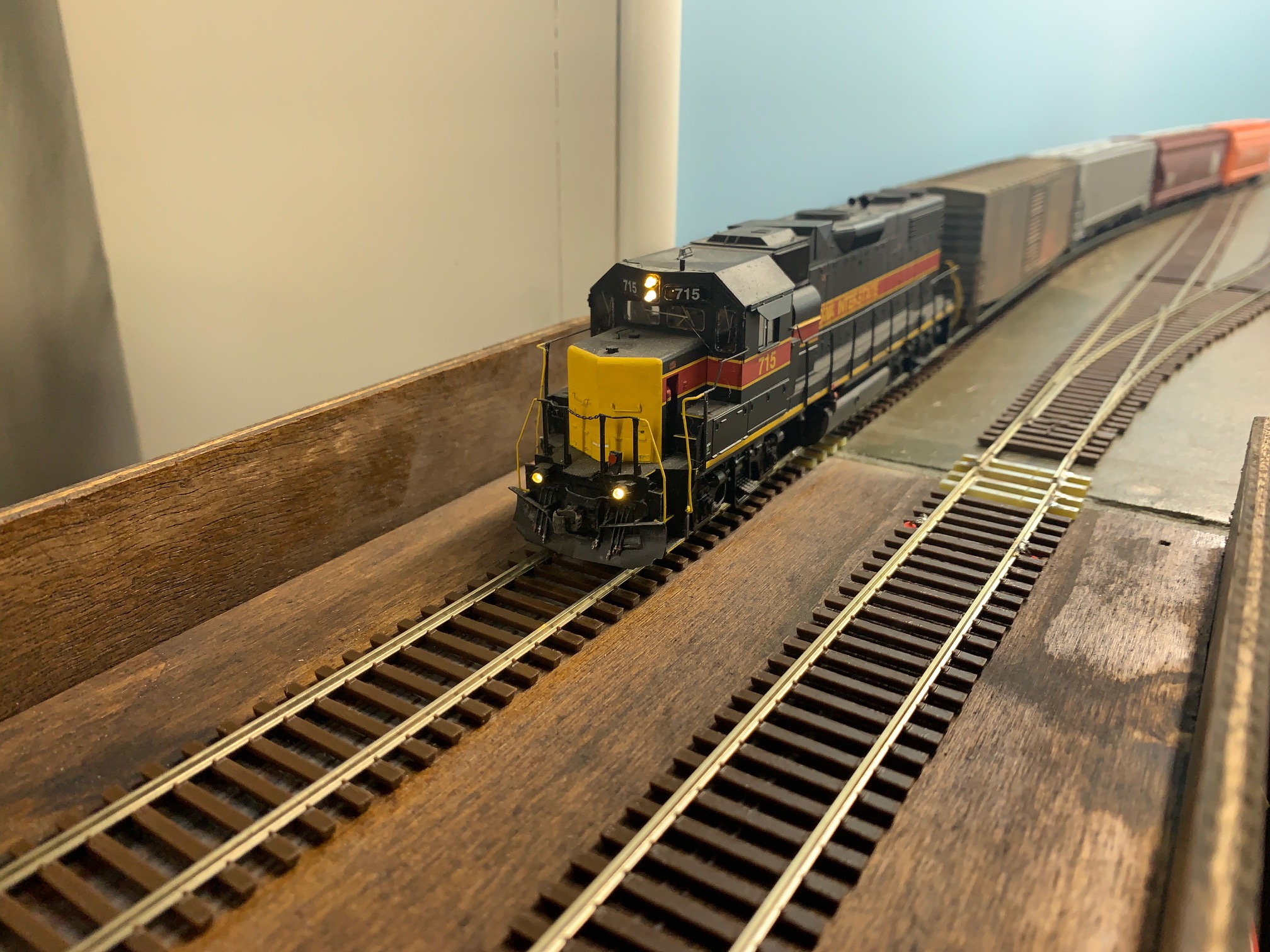 Filling Gaps – The Hills Line