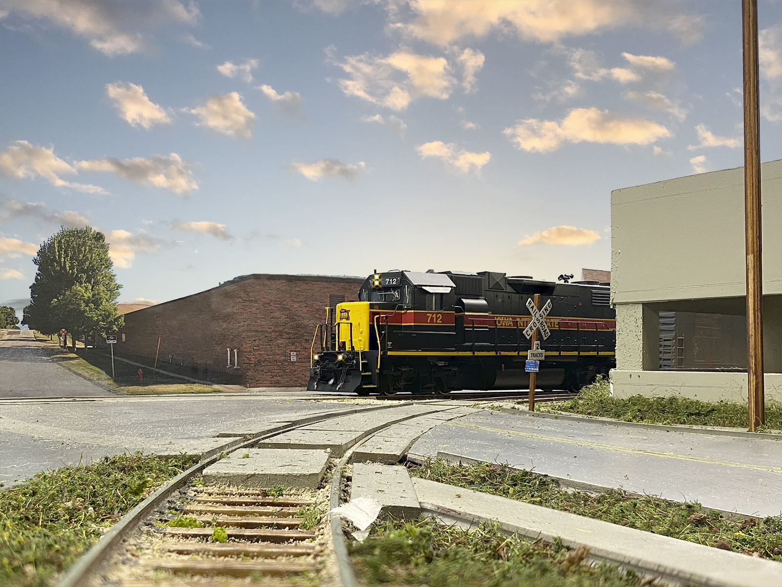 The Hills Line – Modeling the IAIS Hills Industrial Spur in HO Scale