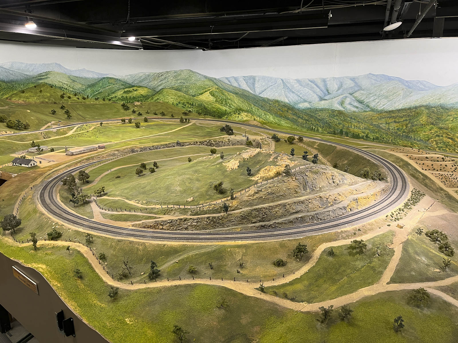 The Hills Line visits La Mesa – The Hills Line